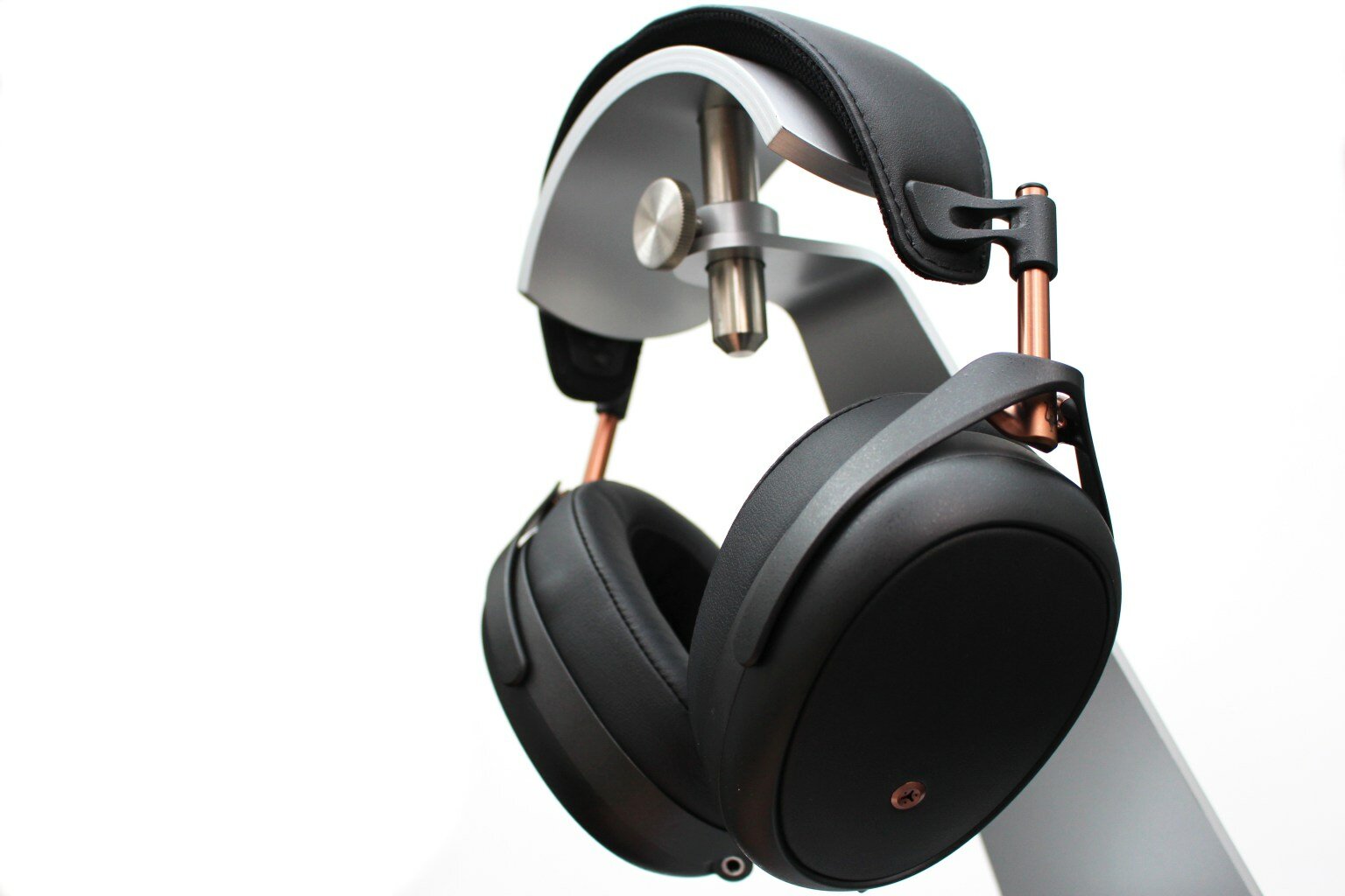 Best Audiophile Headphones of 2023 - Audiosolace